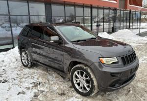 Grey Jeep Grand Cherokee 2016 in Klaipeda, with an engine capacity of 3.60 L and mileage of 218 thousand km for 16895 €, photo  on AUTOMOTO.COM.LV