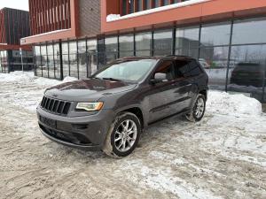 Grey Jeep Grand Cherokee 2016 in Klaipeda, with an engine capacity of 3.60 L and mileage of 218 thousand km for 16895 €, photo 3 on AUTOMOTO.COM.LV