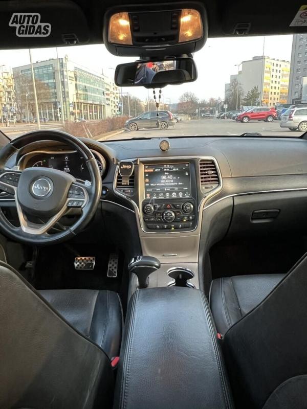 Grey Jeep Grand Cherokee 2016 in Vilnius, with an engine capacity of 3.00 L and mileage of 180 thousand km for 16700 €, photo 10 on AUTOMOTO.COM.LV