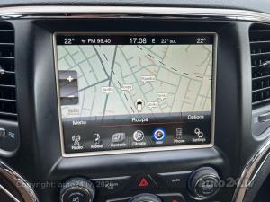 Grey Jeep Grand Cherokee 2016 in Tartu, with an engine capacity of 3.00 L and mileage of 207 thousand km for 14800 €, photo 14 on AUTOMOTO.COM.LV