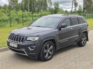 Grey Jeep Grand Cherokee 2016 in Riga, with an engine capacity of 3.00 L and mileage of 289 thousand km for 11250 €, photo  on AUTOMOTO.COM.LV