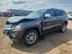 Grey Jeep Grand Cherokee 2016 in Siauliai, with an engine capacity of 5.65 L and mileage of 176 thousand km for 8500 €, photo  on AUTOMOTO.COM.LV