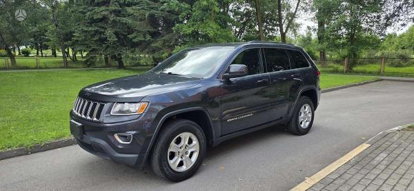 Pelēks Jeep Grand Cherokee 2016 Klaipėda, ar dzinēja tilpumu 3.60 L un nobraukumu 310 tūkst. km par 7950 €, foto 1 vietnē AUTOMOTO.COM.LV