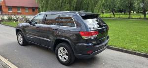 Pelēks Jeep Grand Cherokee 2016 Klaipėda, ar dzinēja tilpumu 3.60 L un nobraukumu 310 tūkst. km par 7950 €, foto 6 vietnē AUTOMOTO.COM.LV