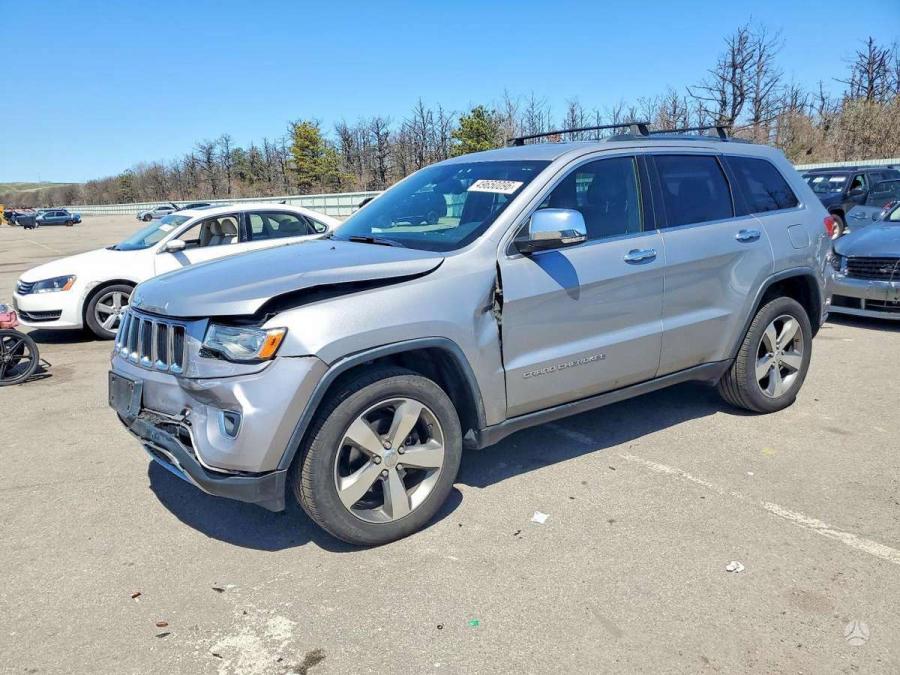 Grey Jeep Grand Cherokee 2016 in Siauliai, with an engine capacity of 3.60 L and mileage of 209 thousand km for 8900 €, photo 1 on AUTOMOTO.COM.LV