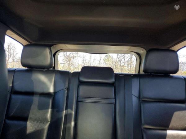 Pelēks Jeep Grand Cherokee 2016 Šauļi, ar dzinēja tilpumu 3.60 L un nobraukumu 209 tūkst. km par 8900 €, foto 11 vietnē AUTOMOTO.COM.LV