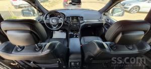 Pelēks Jeep Grand Cherokee 2016 Rīga, ar dzinēja tilpumu 3.00 L un nobraukumu 0 tūkst. km par 14900 €, foto 16 vietnē AUTOMOTO.COM.LV