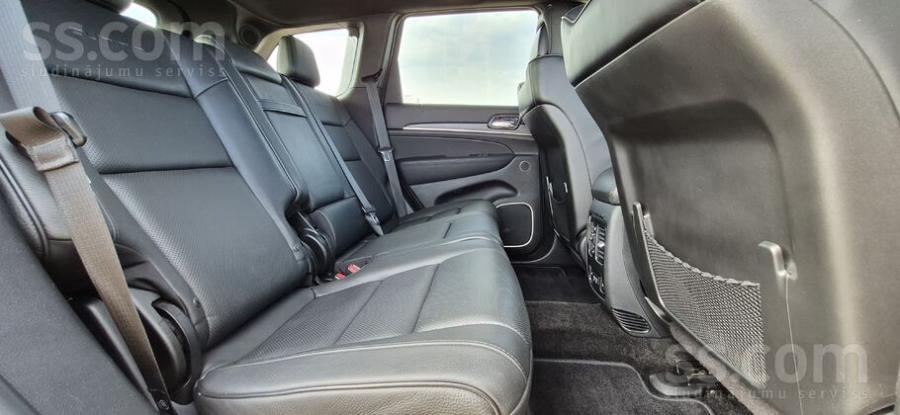 Pelēks Jeep Grand Cherokee 2016 Rīga, ar dzinēja tilpumu 3.00 L un nobraukumu 0 tūkst. km par 14900 €, foto 18 vietnē AUTOMOTO.COM.LV