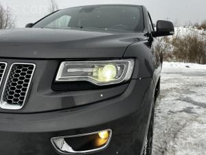 Pelēks Jeep Grand Cherokee 2017 Rīga, ar dzinēja tilpumu 3.00 L un nobraukumu 195 tūkst. km par 17590 €, foto 12 vietnē AUTOMOTO.COM.LV