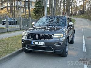 Pelēks Jeep Grand Cherokee 2017 Rīga, ar dzinēja tilpumu 3.60 L un nobraukumu 111 tūkst. km par 17000 €, foto 3 vietnē AUTOMOTO.COM.LV