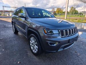 Grey Jeep Grand Cherokee 2017 in Siauliai, with an engine capacity of 3.60 L and mileage of 170 thousand km for 15400 €, photo 4 on AUTOMOTO.COM.LV