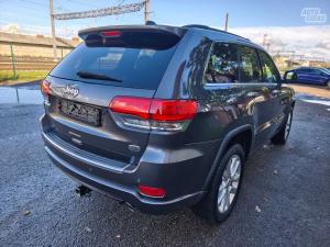 Grey Jeep Grand Cherokee 2017 in Siauliai, with an engine capacity of 3.60 L and mileage of 170 thousand km for 15400 €, photo 7 on AUTOMOTO.COM.LV