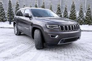 Pelēks Jeep Grand Cherokee 2018 Šauļi, ar dzinēja tilpumu 2.99 L un nobraukumu 166 tūkst. km par 17300 €, foto  vietnē AUTOMOTO.COM.LV