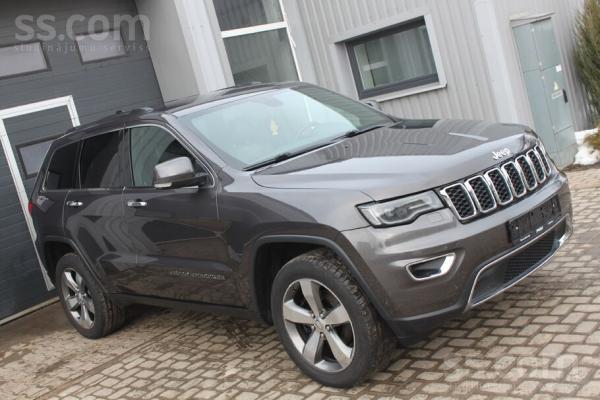 Pelēks Jeep Grand Cherokee 2018 Rīga, ar dzinēja tilpumu 3.00 L un nobraukumu 0 tūkst. km par 18990 €, foto 8 vietnē AUTOMOTO.COM.LV