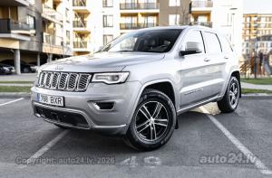 Pelēks Jeep Grand Cherokee 2018 Tallina, ar dzinēja tilpumu 3.00 L un nobraukumu 105 tūkst. km par 22990 €, foto 4 vietnē AUTOMOTO.COM.LV