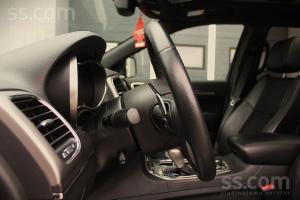 Pelēks Jeep Grand Cherokee 2018 Rīga, ar dzinēja tilpumu 3.00 L un nobraukumu 0 tūkst. km par 22350 €, foto 20 vietnē AUTOMOTO.COM.LV
