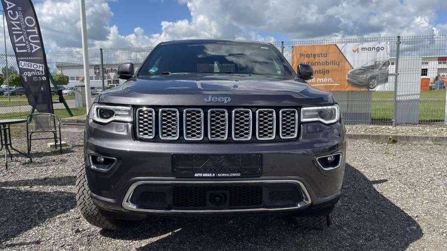 Pelēks Jeep Grand Cherokee 2018 Marijampole, ar dzinēja tilpumu 2.99 L un nobraukumu 118 tūkst. km par 18990 €, foto 14 vietnē AUTOMOTO.COM.LV