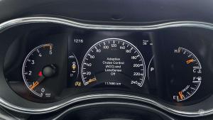 Pelēks Jeep Grand Cherokee 2018 Marijampole, ar dzinēja tilpumu 2.99 L un nobraukumu 118 tūkst. km par 18990 €, foto 38 vietnē AUTOMOTO.COM.LV