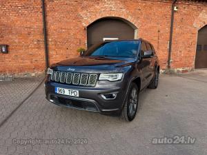 Grey Jeep Grand Cherokee 2018 in Viljandi, with an engine capacity of 3.00 L and mileage of 125 thousand km for 2499 €, photo  on AUTOMOTO.COM.LV