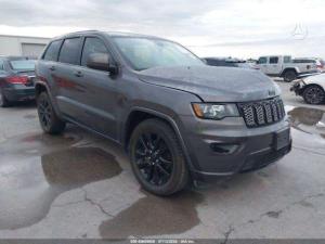 Grey Jeep Grand Cherokee 2018 in Klaipeda, with an engine capacity of 3.60 L and mileage of 47 thousand km for 13500 €, photo  on AUTOMOTO.COM.LV