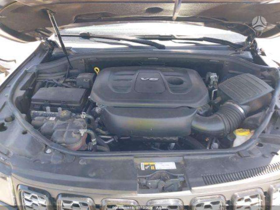Pelēks Jeep Grand Cherokee 2018 Klaipėda, ar dzinēja tilpumu 3.60 L un nobraukumu 47 tūkst. km par 13500 €, foto 14 vietnē AUTOMOTO.COM.LV