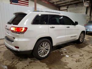 Grey Jeep Grand Cherokee 2018 in Kaunas, with an engine capacity of 3.60 L and mileage of 199 thousand km for 11999 €, photo 4 on AUTOMOTO.COM.LV
