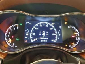 Grey Jeep Grand Cherokee 2018 in Kaunas, with an engine capacity of 3.60 L and mileage of 199 thousand km for 11999 €, photo 10 on AUTOMOTO.COM.LV