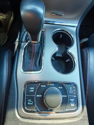 Grey Jeep Grand Cherokee 2018 in Tallinn, with an engine capacity of 3.00 L and mileage of 179 thousand km for 23000 €, photo 13 on AUTOMOTO.COM.LV