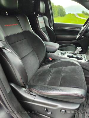 Grey Jeep Grand Cherokee 2018 in Tallinn, with an engine capacity of 3.00 L and mileage of 179 thousand km for 23000 €, photo 19 on AUTOMOTO.COM.LV