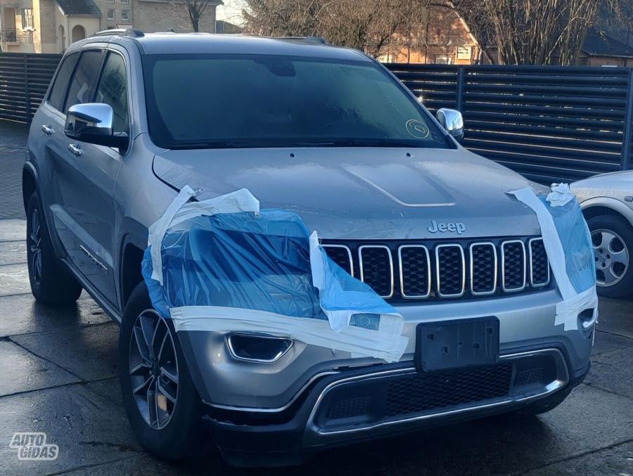 Pelēks Jeep Grand Cherokee 2019 Šauļi, ar dzinēja tilpumu 3.60 L un nobraukumu 190 tūkst. km par 13800 €, foto 1 vietnē AUTOMOTO.COM.LV