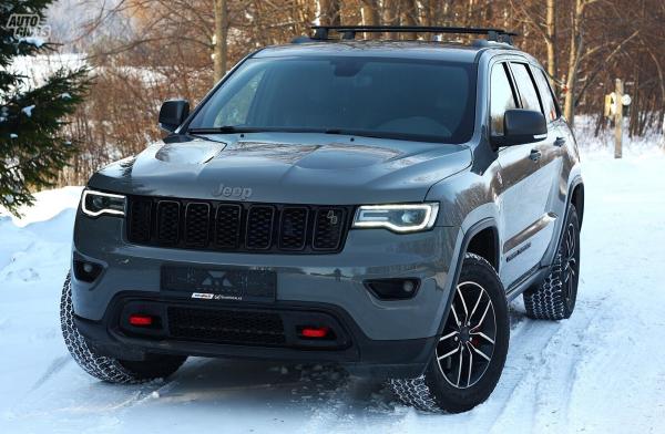 Pelēks Jeep Grand Cherokee 2019 Petrikaičiai, ar dzinēja tilpumu 3.60 L un nobraukumu 150 tūkst. km par 19299 €, foto 4 vietnē AUTOMOTO.COM.LV
