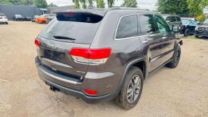Grey Jeep Grand Cherokee 2019 in Ukmerge, with an engine capacity of 3.60 L and mileage of 65 thousand km for 9900 €, photo  on AUTOMOTO.COM.LV