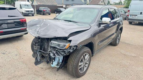 Pelēks Jeep Grand Cherokee 2019 Ukmergė, ar dzinēja tilpumu 3.60 L un nobraukumu 65 tūkst. km par 9900 €, foto 5 vietnē AUTOMOTO.COM.LV