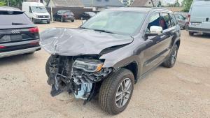 Pelēks Jeep Grand Cherokee 2019 Ukmergė, ar dzinēja tilpumu 3.60 L un nobraukumu 65 tūkst. km par 9900 €, foto 6 vietnē AUTOMOTO.COM.LV