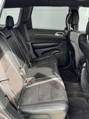 Grey Jeep Grand Cherokee 2019 in Klaipeda, with an engine capacity of 3.60 L and mileage of 140 thousand km for 15700 €, photo 10 on AUTOMOTO.COM.LV