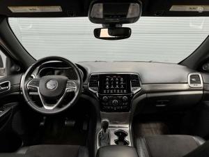 Grey Jeep Grand Cherokee 2019 in Klaipeda, with an engine capacity of 3.60 L and mileage of 140 thousand km for 15700 €, photo 30 on AUTOMOTO.COM.LV