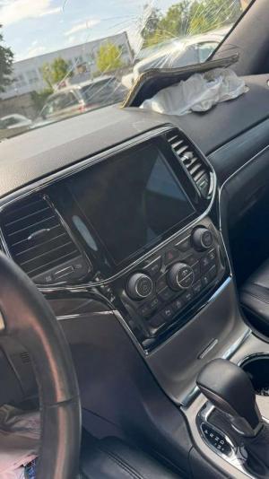 Pelēks Jeep Grand Cherokee 2019 Ukmergė, ar dzinēja tilpumu 3.60 L un nobraukumu 65 tūkst. km par 6999 €, foto 11 vietnē AUTOMOTO.COM.LV