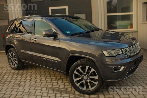 Pelēks Jeep Grand Cherokee 2020 Rīga, ar dzinēja tilpumu 3.00 L un nobraukumu 0 tūkst. km par 22750 €, foto 5 vietnē AUTOMOTO.COM.LV