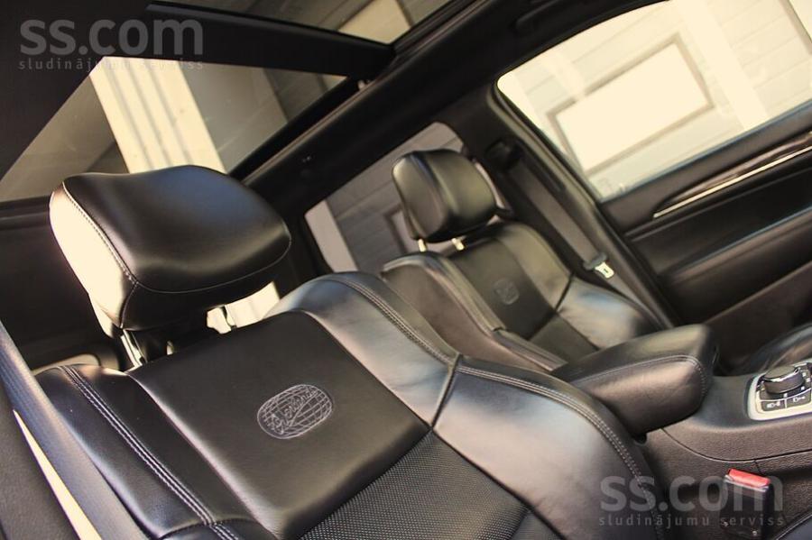 Grey Jeep Grand Cherokee 2020 in Riga, with an engine capacity of 3.00 L and mileage of 0 thousand km for 22750 €, photo 31 on AUTOMOTO.COM.LV