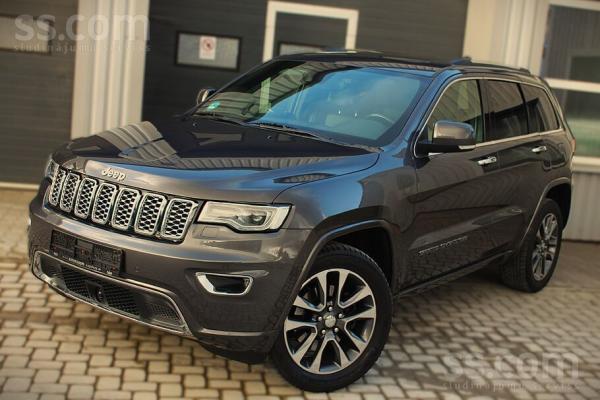 Pelēks Jeep Grand Cherokee 2020 Rīga, ar dzinēja tilpumu 3.00 L un nobraukumu 0 tūkst. km par 22750 €, foto 1 vietnē AUTOMOTO.COM.LV