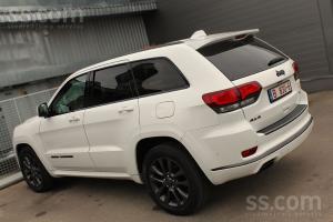Pelēks Jeep Grand Cherokee 2020 Rīga, ar dzinēja tilpumu 3.00 L un nobraukumu 0 tūkst. km par 22950 €, foto 5 vietnē AUTOMOTO.COM.LV