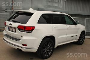 Pelēks Jeep Grand Cherokee 2020 Rīga, ar dzinēja tilpumu 3.00 L un nobraukumu 0 tūkst. km par 22950 €, foto 7 vietnē AUTOMOTO.COM.LV