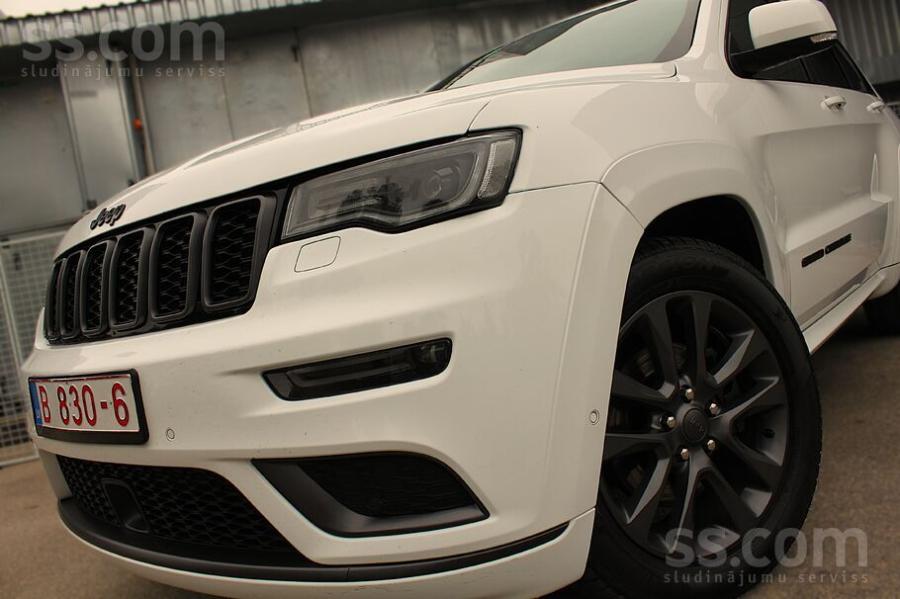 Pelēks Jeep Grand Cherokee 2020 Rīga, ar dzinēja tilpumu 3.00 L un nobraukumu 0 tūkst. km par 22950 €, foto 12 vietnē AUTOMOTO.COM.LV