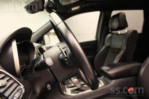 Pelēks Jeep Grand Cherokee 2020 Rīga, ar dzinēja tilpumu 3.00 L un nobraukumu 0 tūkst. km par 22950 €, foto 21 vietnē AUTOMOTO.COM.LV