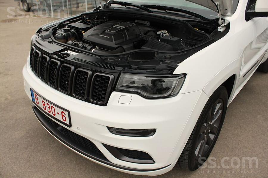 Pelēks Jeep Grand Cherokee 2020 Rīga, ar dzinēja tilpumu 3.00 L un nobraukumu 0 tūkst. km par 22950 €, foto 34 vietnē AUTOMOTO.COM.LV