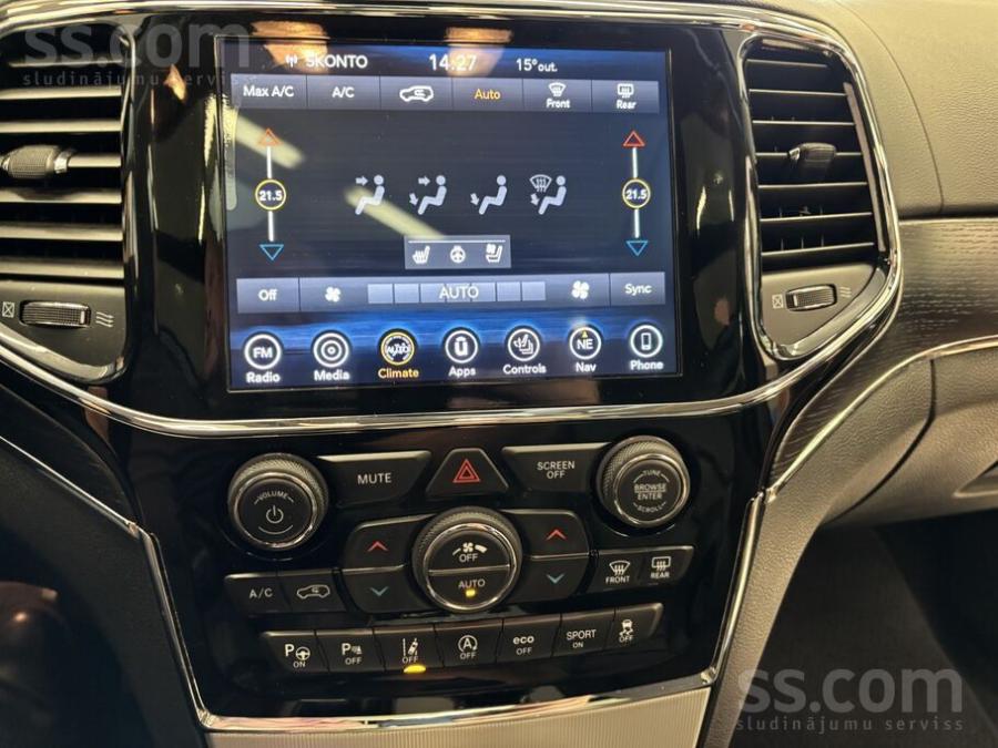 Pelēks Jeep Grand Cherokee 2020 Rīga, ar dzinēja tilpumu 3.00 L un nobraukumu 159 tūkst. km par 21900 €, foto 21 vietnē AUTOMOTO.COM.LV