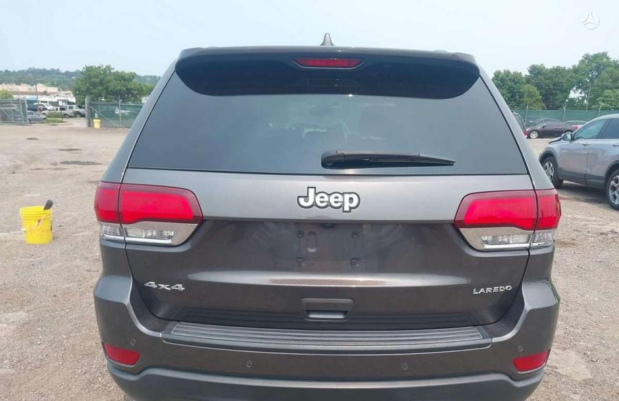 Pelēks Jeep Grand Cherokee 2020 Viļņa, ar dzinēja tilpumu 3.60 L un nobraukumu 102 tūkst. km par 12400 €, foto 11 vietnē AUTOMOTO.COM.LV