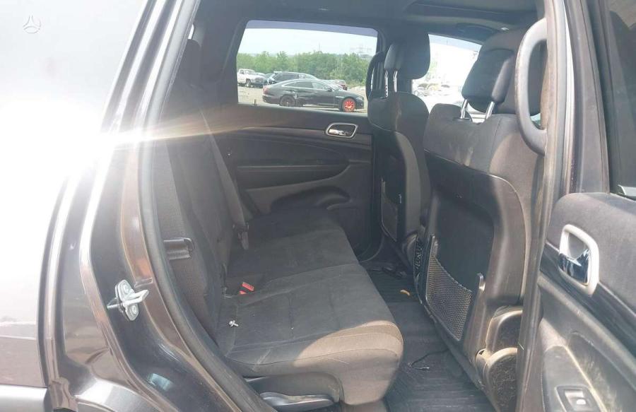 Pelēks Jeep Grand Cherokee 2020 Viļņa, ar dzinēja tilpumu 3.60 L un nobraukumu 102 tūkst. km par 12400 €, foto 19 vietnē AUTOMOTO.COM.LV