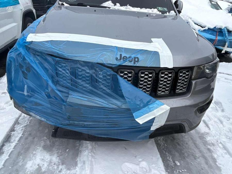 Pelēks Jeep Grand Cherokee 2021 Ukmergė, ar dzinēja tilpumu 3.60 L un nobraukumu 58 tūkst. km par 14590 €, foto 11 vietnē AUTOMOTO.COM.LV