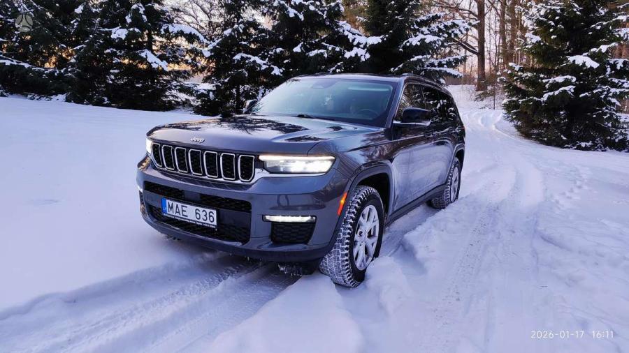 Pelēks Jeep Grand Cherokee 2021 Akmenė, ar dzinēja tilpumu 3.60 L un nobraukumu 116 tūkst. km par 33000 €, foto 1 vietnē AUTOMOTO.COM.LV